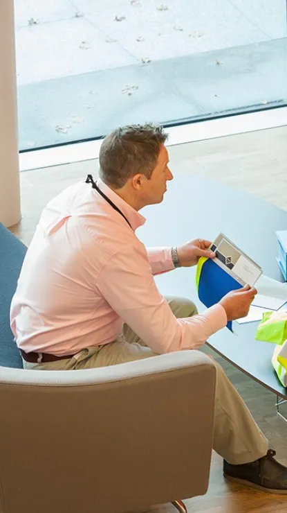 GORE-TEX PYRAD® Flame Resistant Garments | Gore Protective Fabrics