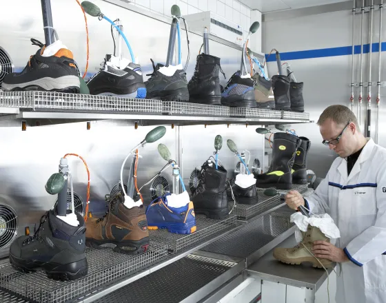 Quality and Testing | GORE-TEX Professional