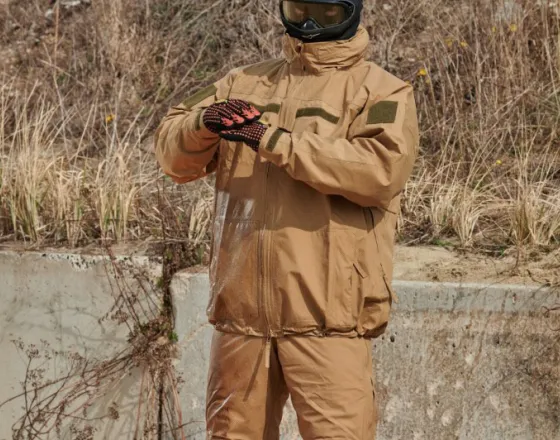 Flame Resistant GORE-TEX PYRAD® Product Technology for Defense ...