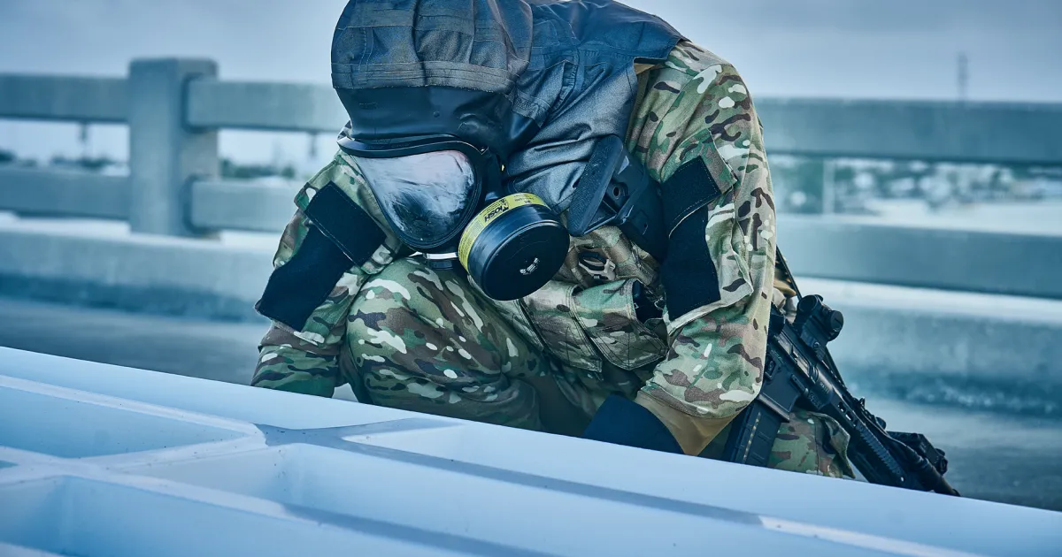 CHEMPAK® gloves by GORE-TEX LABS | GORE-TEX Professional