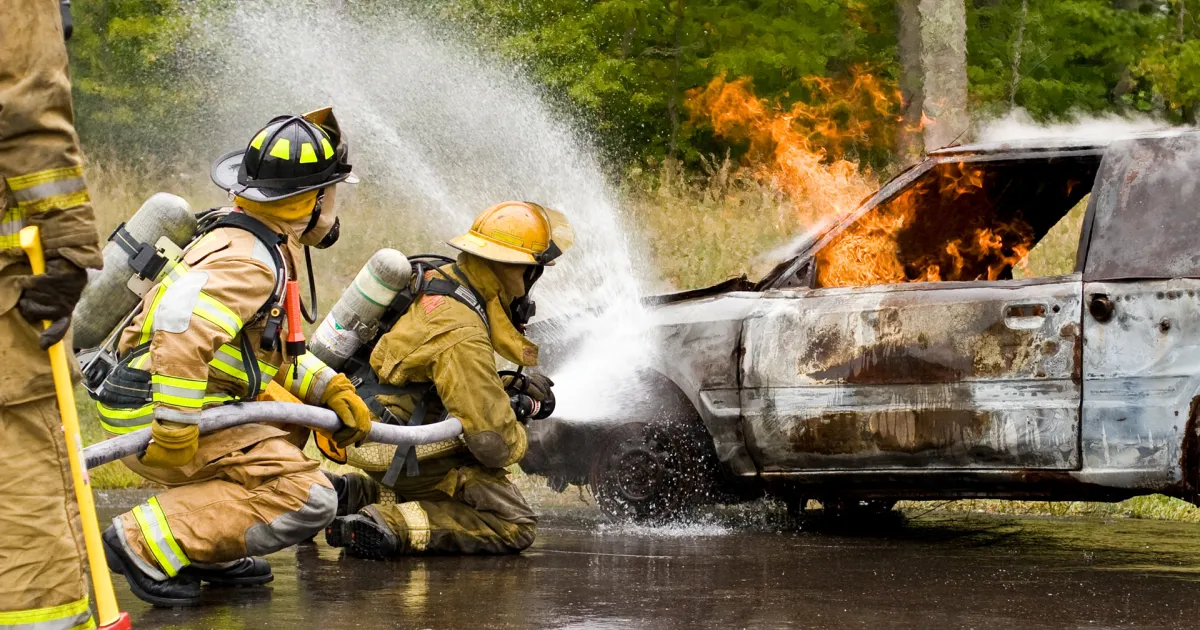 TECHNOLOGIES THAT EMPOWER | GORE-TEX Professional