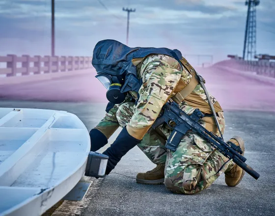 Protección química GORE® CHEMPAK® | GORE-TEX Professional