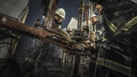 Protective Workwear | GORE-TEX Professional